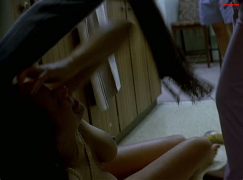 Nude Celebs In Hd Mena Suvari Picture 20092originalsharleneroyerstuck1080p 005
