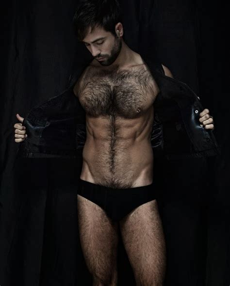 Holla Que Tal Cuerpos Por Dubai