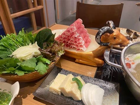 内村麻美さんのインスタグラム写真 内村麻美Instagram 辛いの得意じゃないけど 火鍋デビューしてきました