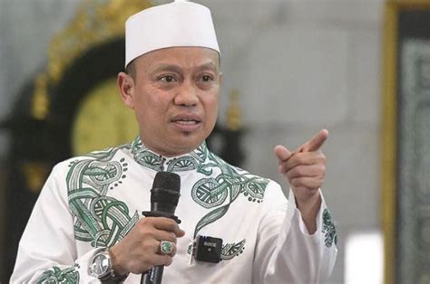 Catat Ini Jadwal Ustadz Dasad Latif Di Balangan Besok