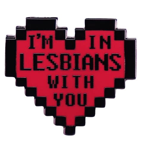 B1364 Im In Lesbians With You Rainbow Heart Brooch Enamel Pins Clothes Bag Lapel Pin Gay