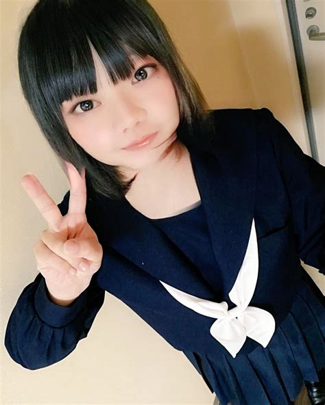 夏みかん🍊 On Twitter おはようございます💖 今日も1日よろしくお願いします 何か顔緊張してる😵 制服女装 女装さんと繋がりたい
