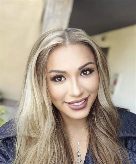 Jessy Dubai Is Just Stunningly Beautiful Nudes By Ravnahriman