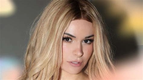 Aviana Violet Bolivian Actress And Model