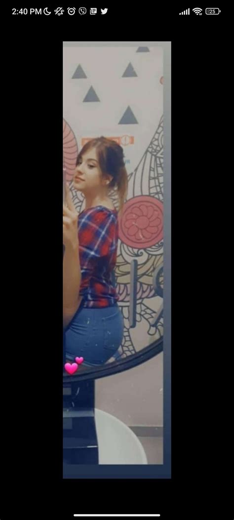 If Someone Wants To Jerk Off To My Sister Dm Me No Limits Scrolller