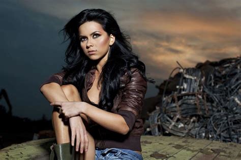 Spanish Singer Accuses Romanian Singer Inna And Team Of Composers Of Plagiarism Romania Insider
