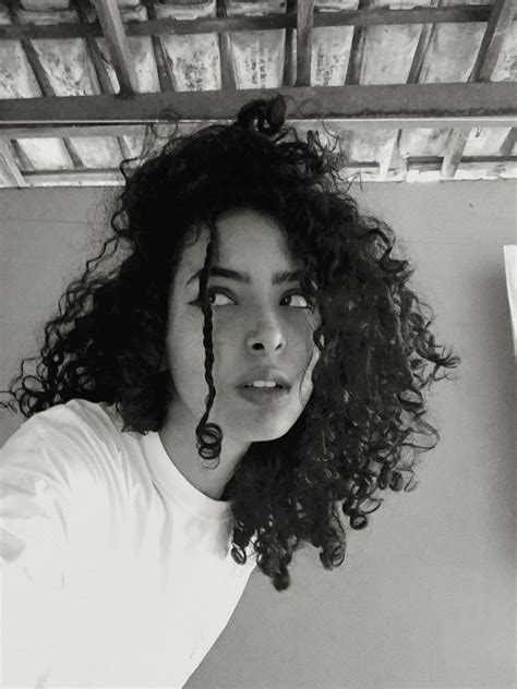 Pin By Camila B On Me Curly Hair Styles Hair Styles Hair