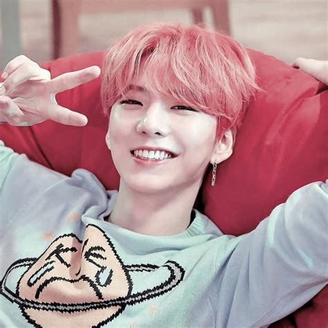 Lynn ♧🐺🐹🐰♡ On Twitter Redoing My Pink Hair Kihyun Thread I Did A Year Ago