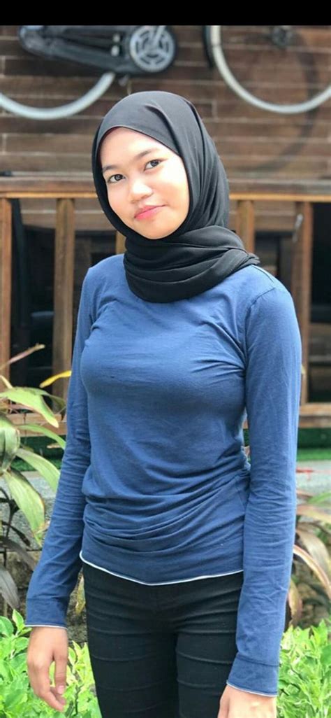 Pin By Rafiq On Kingdon56 Pretty Girl Face Muslim Women Hijab Perfect Body Women