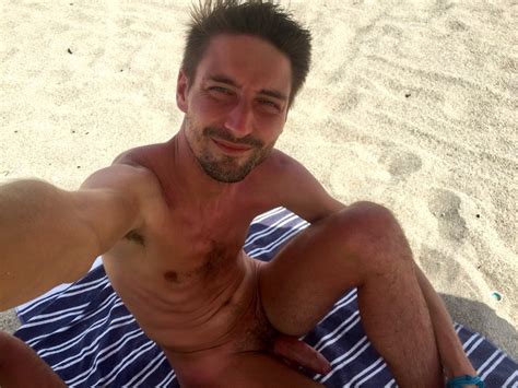 Photo Men On Towels At The Beach Page 16 Lpsg