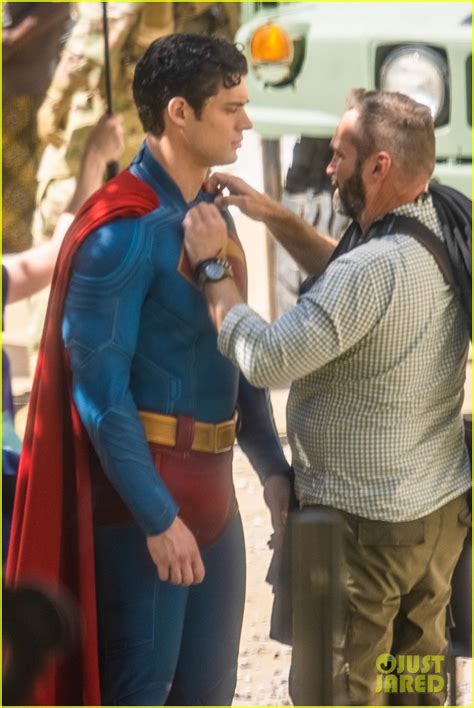 Superman Set Photos Show David Corenswet S Superhero Edi Gathegi S