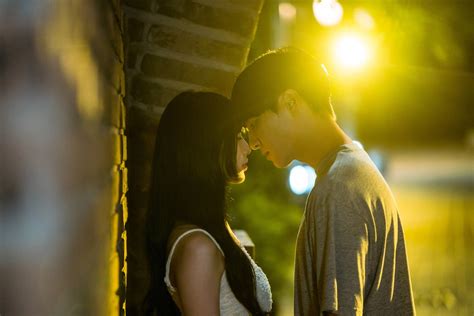 Netflix K Drama Review Doona Bae Suzy Plays A K Pop Superstar In Superficial Drawn Out