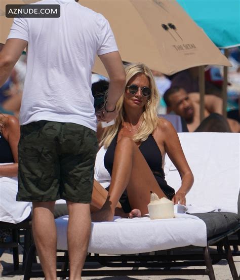 Victoria Lopyreva And Igor Bulatov Seen At The Beach In Miami Beach 17032019 Aznude