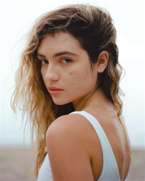 Aliessia Wiwczaruk On Instagram Tb Beach Days With Gjverellen” Beach Day Instagram Beach
