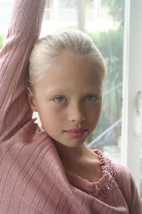 Picture Of Olivia Deeble
