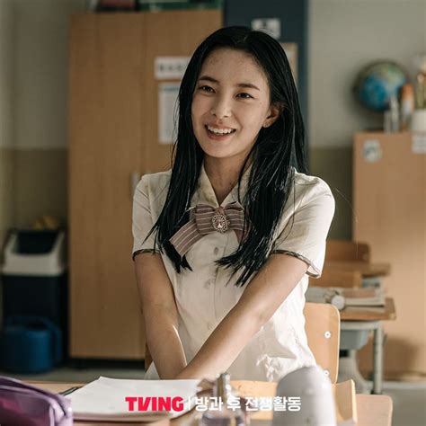 6 Alasan Kook Young Soo Jadi Brutal Di Duty After School 2