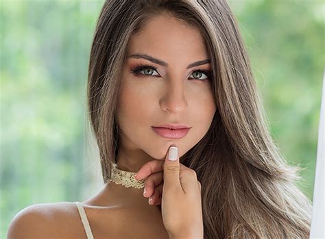 Bella Da Semana