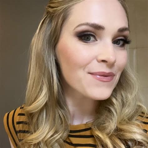 Elizataylortits