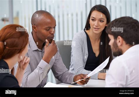 El Responsable Principal De La Toma De Decisiones Del Equipo En El Trabajo Un Grupo De