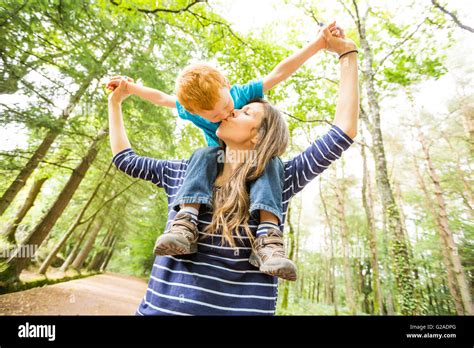 Son Kissing Mother Hi Res Stock Photography And Images Alamy