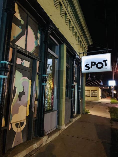 Unveil the Hidden Gem: Spot Tavern, Where Local Cheers Meet Global Flavors - Berkeley Learning Hub
