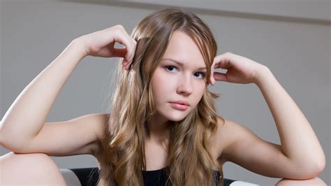 Virginia Sun Model - Explicit Scenes Leaked Online